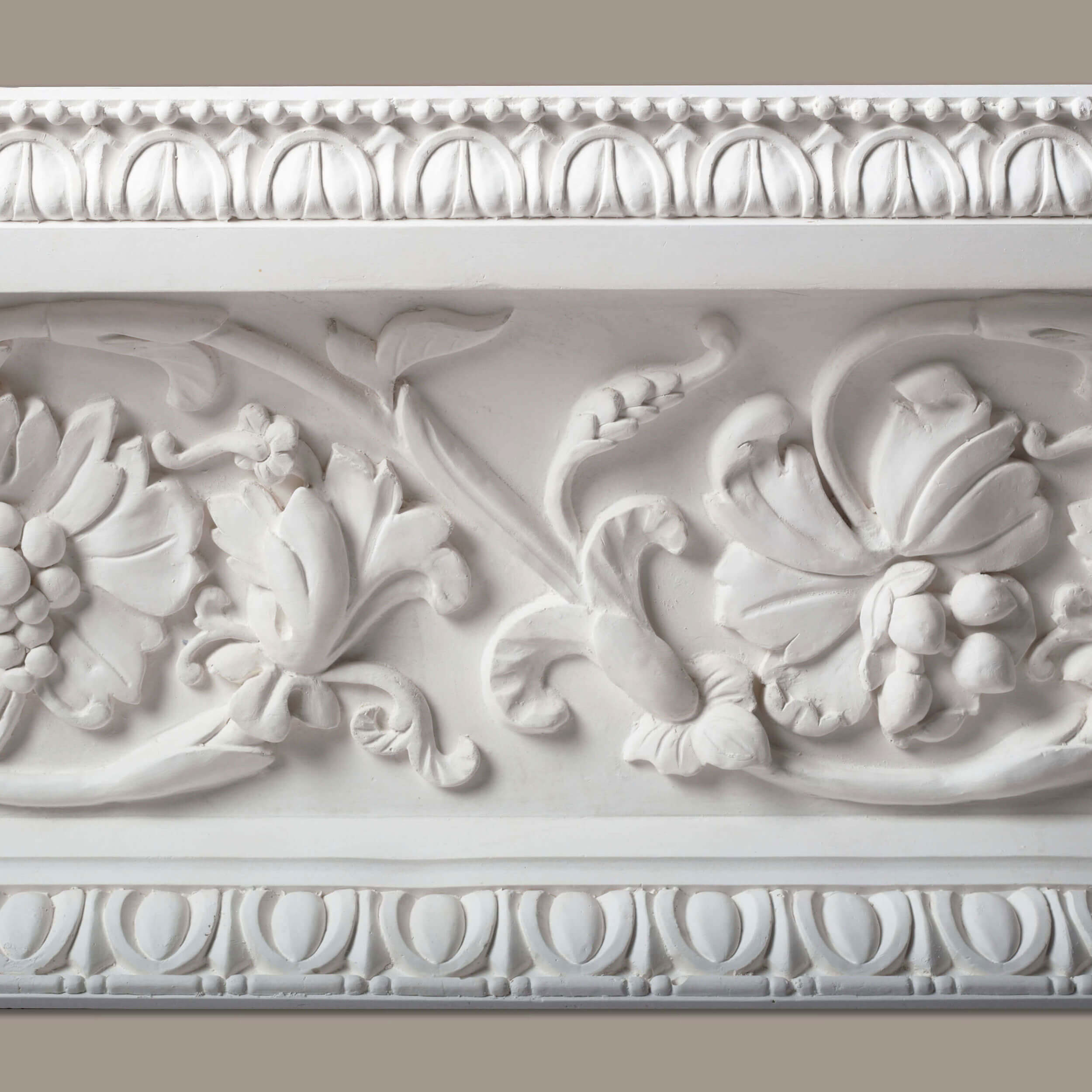 Large ornate cornice - Fine Art Mouldings