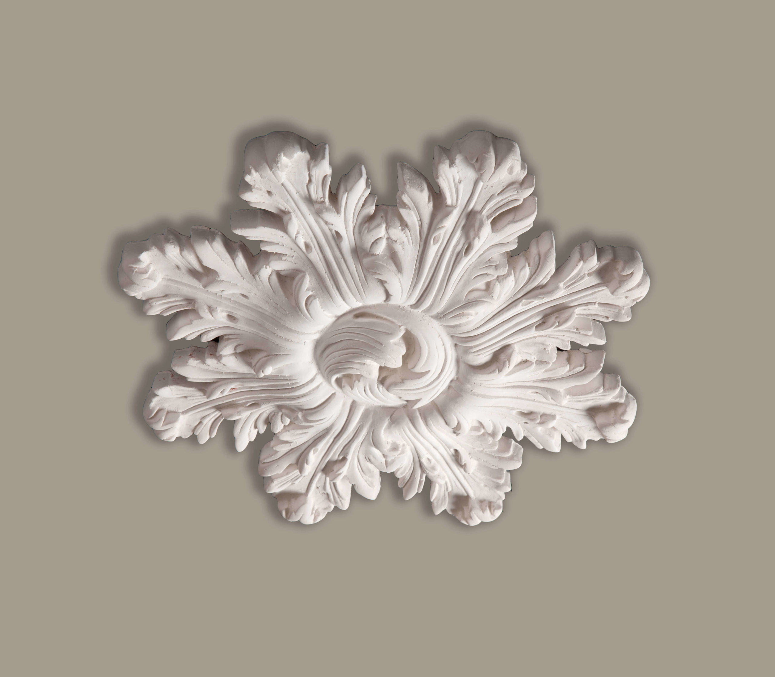 Small French Rococo Ceiling Rose - Fine Art Mouldings