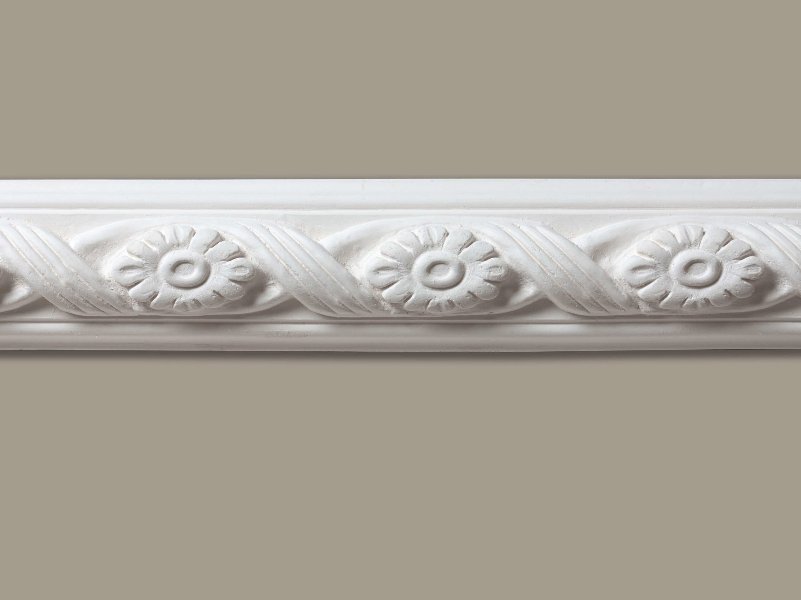 Floral Coin Dado Rail - Fine Art Mouldings