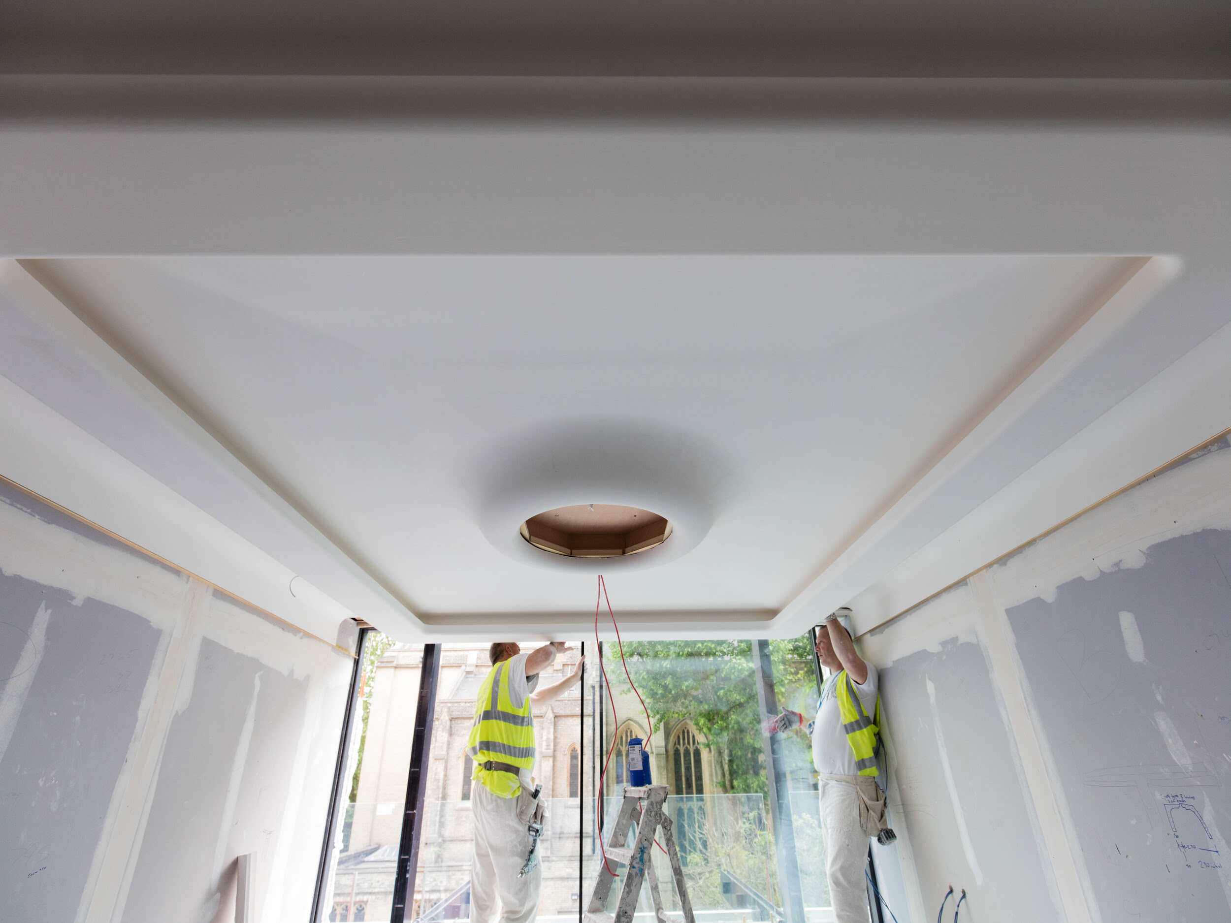 How to Choose the Right Ceiling Rose for Your Period Property